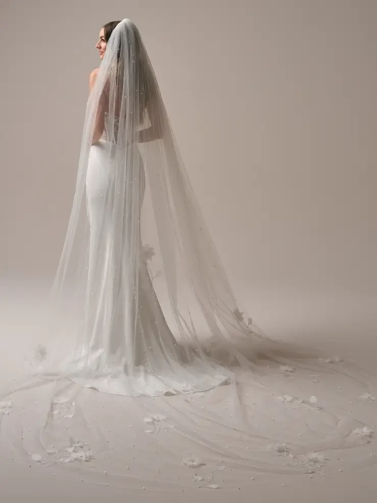 Rebecca Ingram | Fantasy Bridal